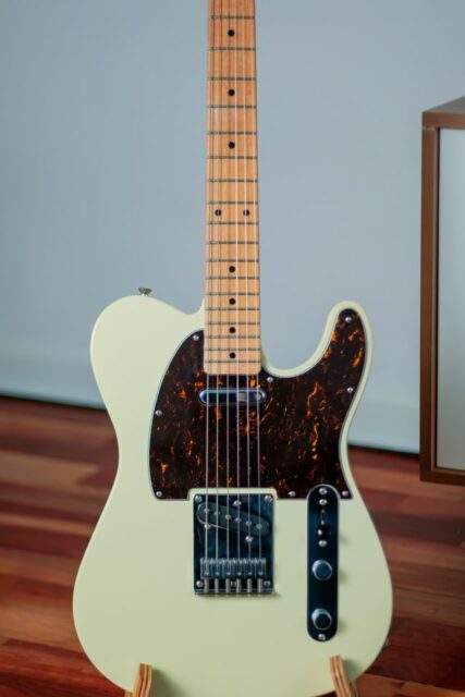 Inspire for Better: The Fender Standard Telecaster Review - Guitar Space