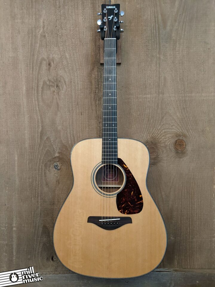 8 Best Yamaha Acoustic Guitars - Guitar Space