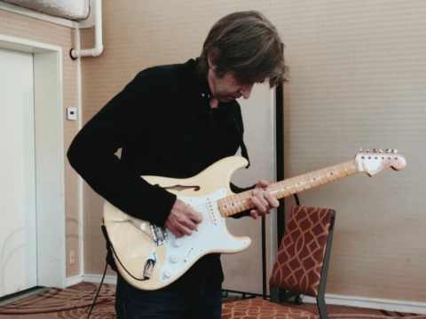 Eric Johnson Bio and Gear List - Guitar Space