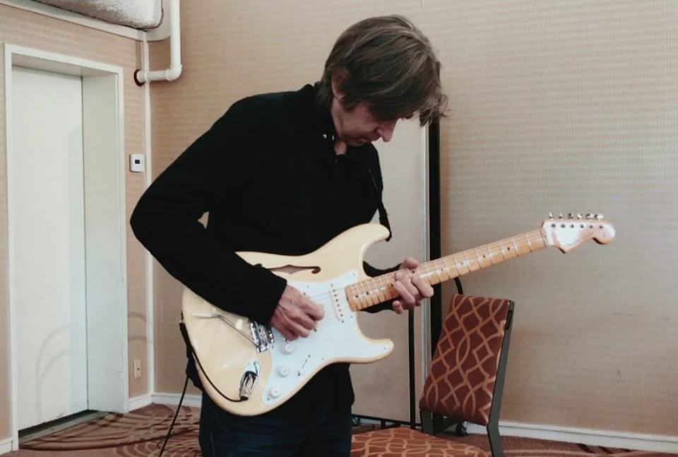 Eric Johnson Bio and Gear List - Guitar Space
