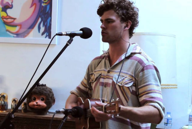 How to Play Riptide on Guitar - Guitar Space