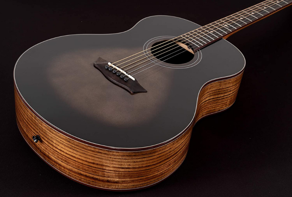 Best Washburn Acoustic Guitars Guide - Guitar Space