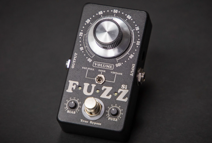 King Tone Silicon Fuzz Pedal Review - Guitar Space